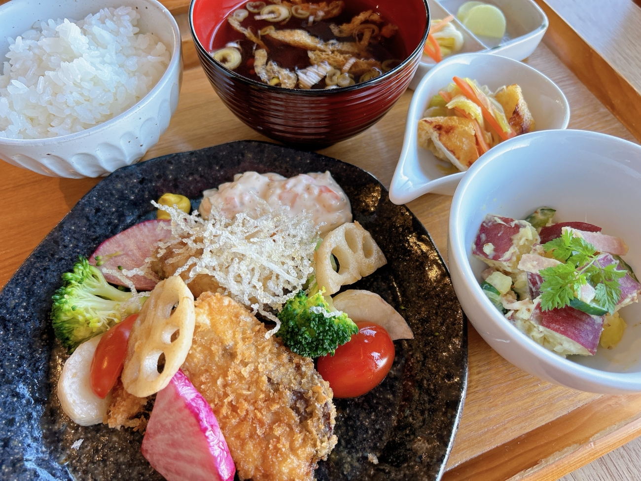 農園のカフェ厨房TONERIKOメニュー更新 | そら野テラス